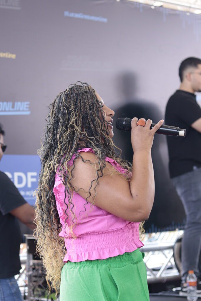 Nesta quinta, mais de 1500 Alunos do CEF-25 da Ceilândia receberam o ...